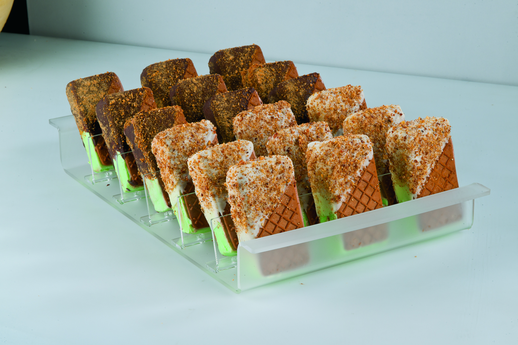 Display tray for sandwich Ice Cream